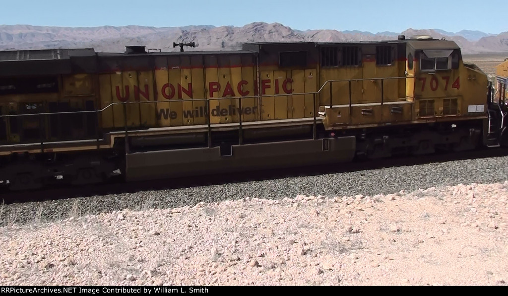 EB Coal Empties West End of Dry Lake NV-3